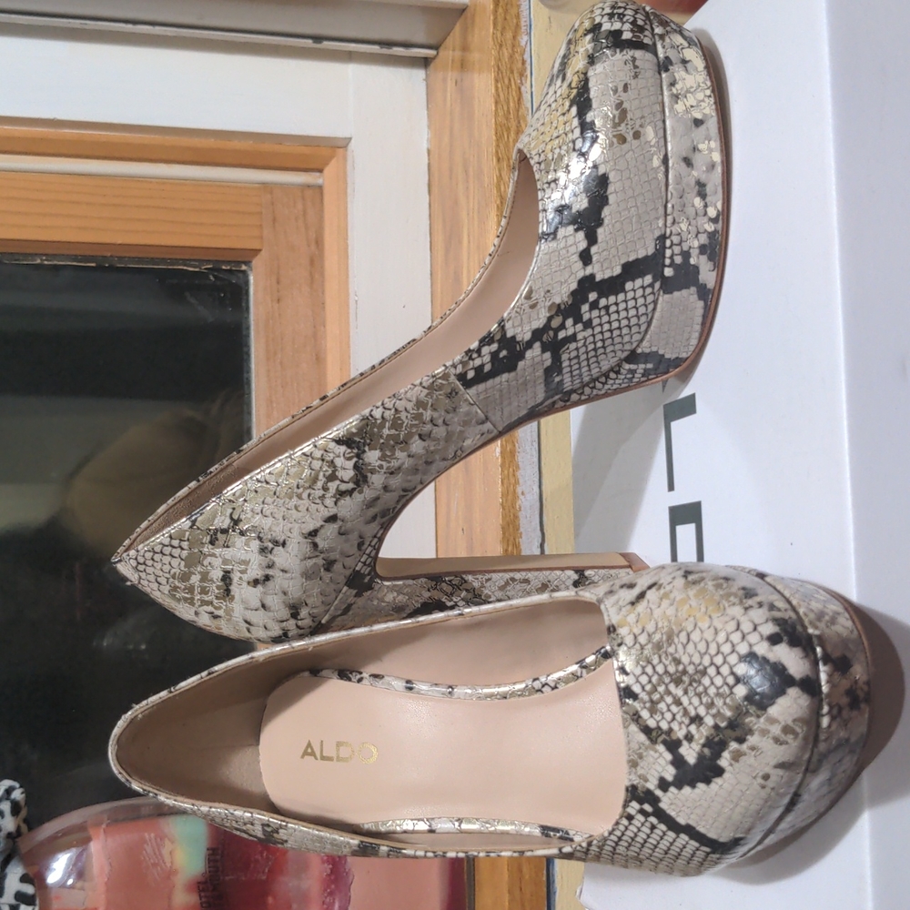 Aldo 'Edaressa' Snakeskin Pumps - Gem